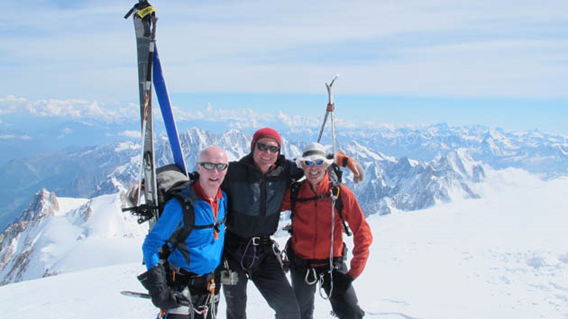 Gordon Hunter is fundraising for Cancer Research UK