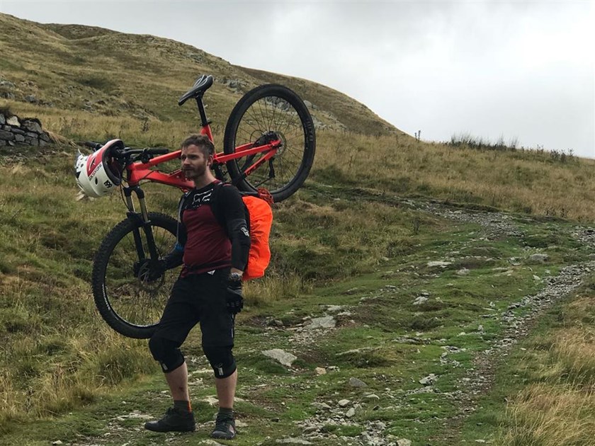 Leigh Nicholson is fundraising for British Heart Foundation