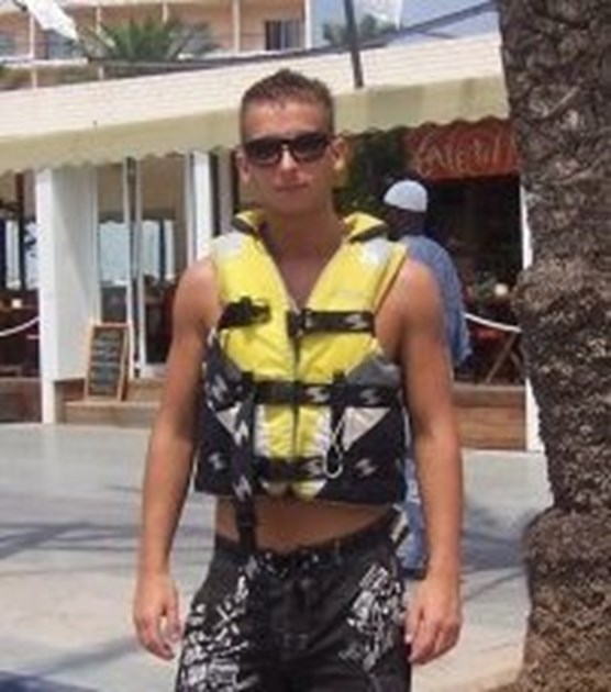 Scott Manser is fundraising for Mencap