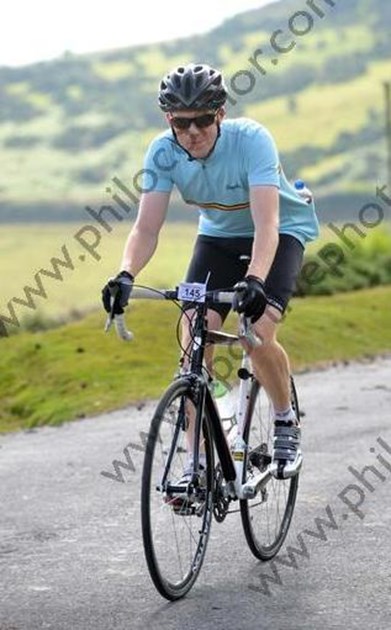 Simon Oxley is fundraising for Get Kids Going!