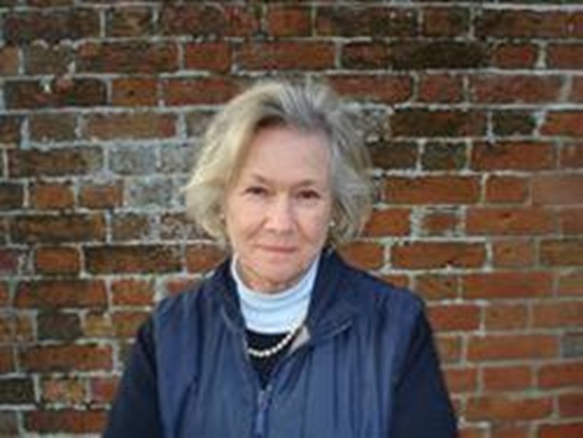 Elisabeth Yates is fundraising for Walk the Walk