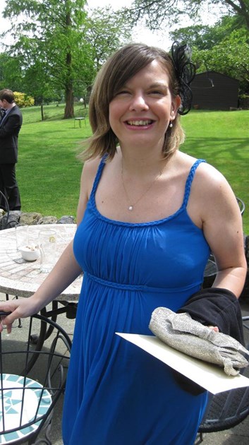 Andrea OBrien is fundraising for Cancer Research UK