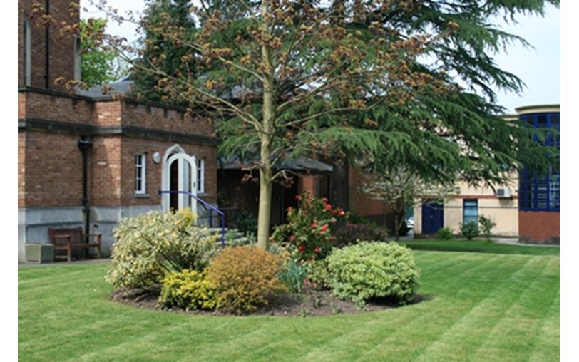 Loreto Sixth Form is fundraising for Depaul UK