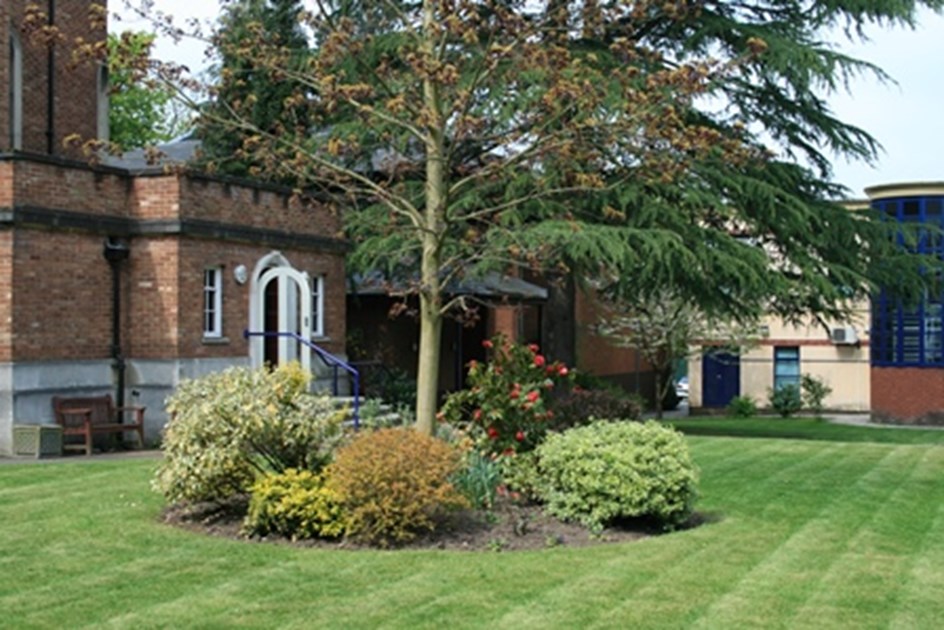 Loreto Sixth Form is fundraising for Depaul UK