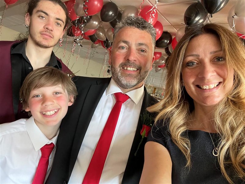 David Scutt is fundraising for Thyroid UK