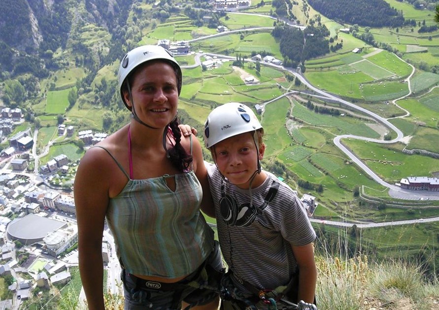 Lisa Brindley is fundraising for Blind Veterans UK