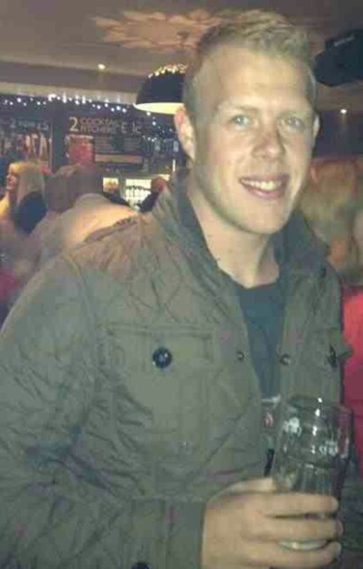 Lee Davison is fundraising for Meningitis Research Foundation