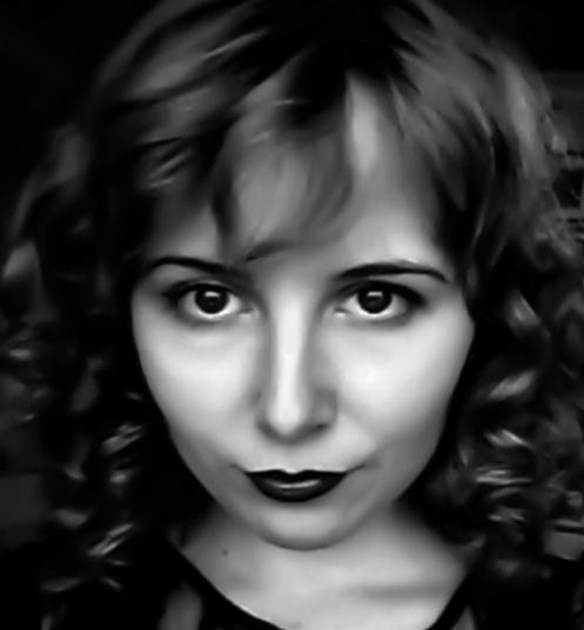 Alexandra Chaves is fundraising for Royal Academy of Dramatic Art