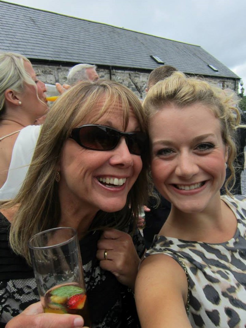 Vicki Kay is fundraising for Cancer Research UK