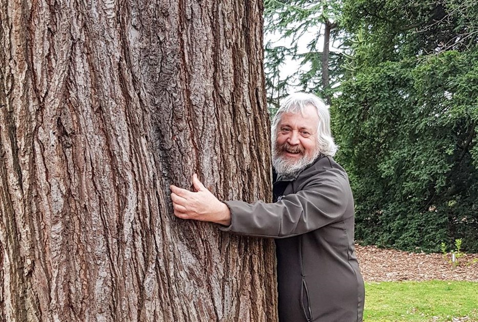 David Knott is fundraising for The Royal Botanic Garden Edinburgh