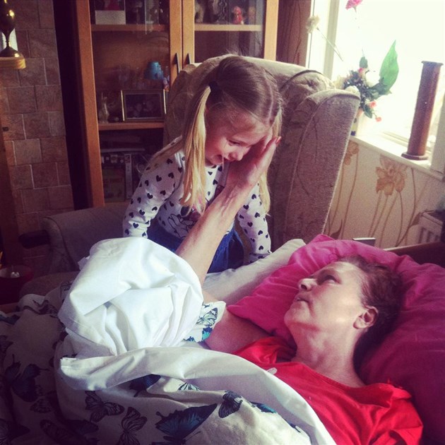 Fallon Robinson-Wildman is fundraising for Cancer Research UK