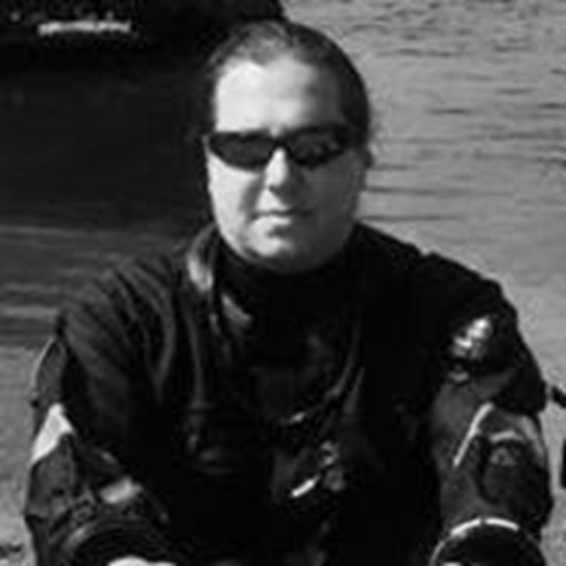 paul ring is fundraising for RNLI - Royal National Lifeboat Institution