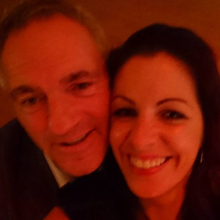 Nicky Cooper is fundraising for Queenscourt Hospice