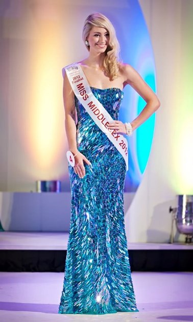 Danielle Latimer is fundraising for WWF-UK