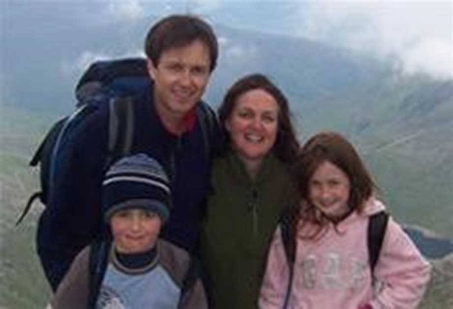 Chris Muldoon is fundraising for Skanda Vale Hospice