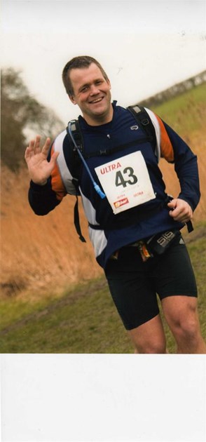 Simon Hack is fundraising for Bowel Cancer UK