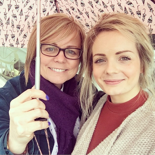 Rachael Pollitt is fundraising for Cancer Research UK