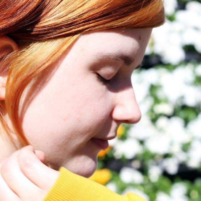 Charlotte Lowry is fundraising for Cancer Research UK