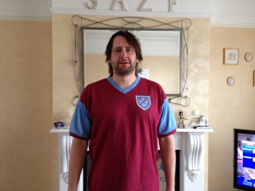 Sean Garvey is fundraising for Bowel Cancer UK