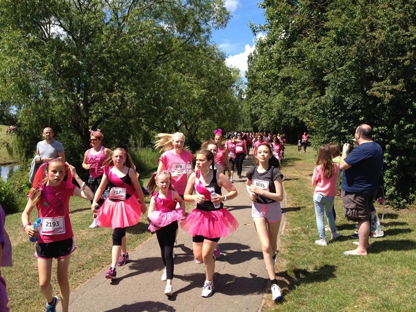 Lynn Dabbs is fundraising for Cancer Research UK
