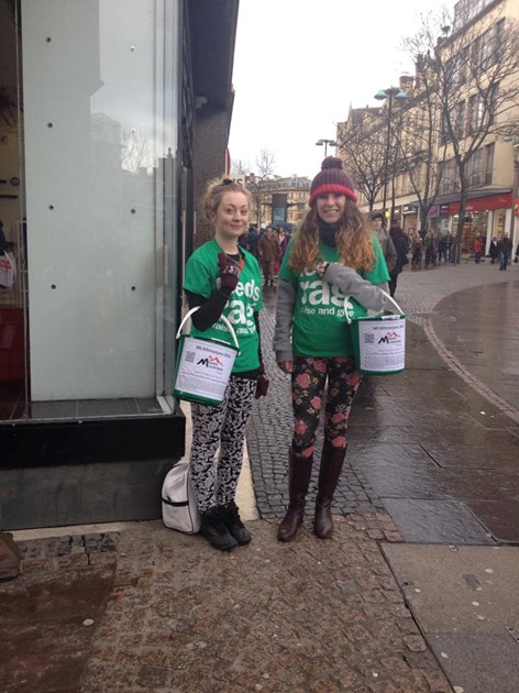 Libby Hewitt is fundraising for Moving Mountains