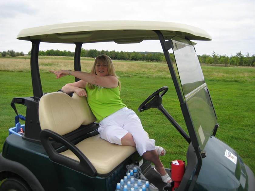 Dawn Swales is fundraising for Macmillan Cancer Support