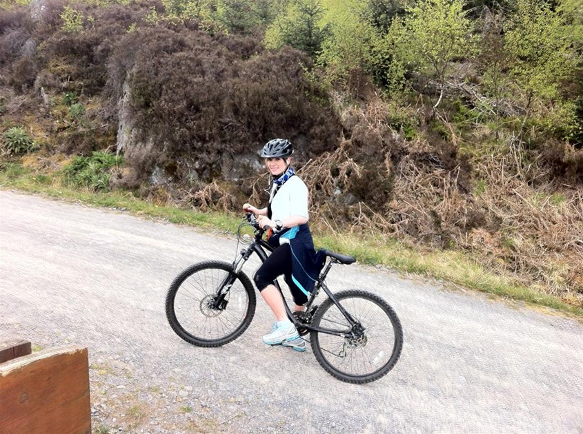 Laura Angus is fundraising for Macmillan Cancer Support