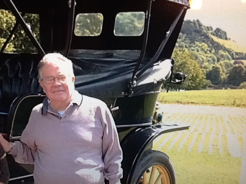 kevin derek crookes is fundraising for Mind