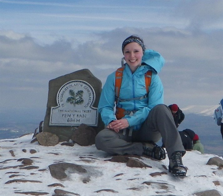 Sian Llewellyn is fundraising for Hounds for Heroes