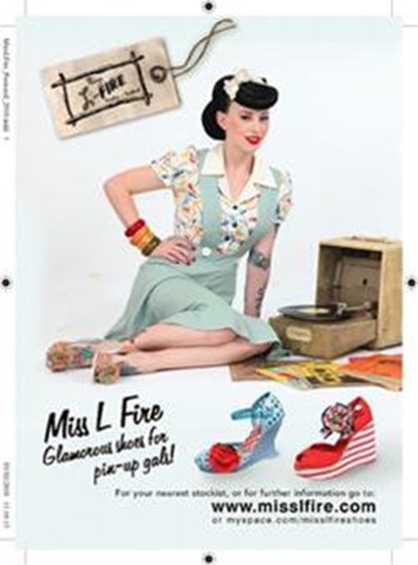 Lynsey Hand is fundraising for Cancer Research UK