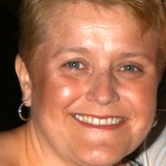 Deborah Toth is fundraising for St Helena Hospice