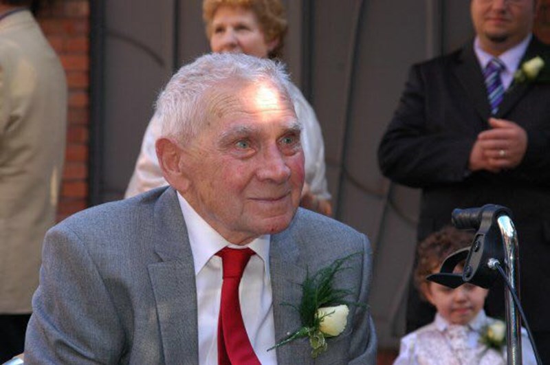 Steve Hopkins is fundraising for St Joseph's Hospice