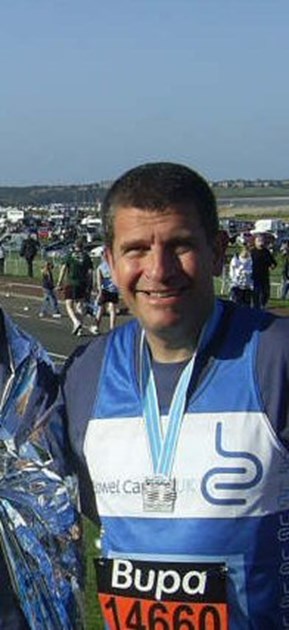 Edward Jankowski is fundraising for Bowel Cancer UK