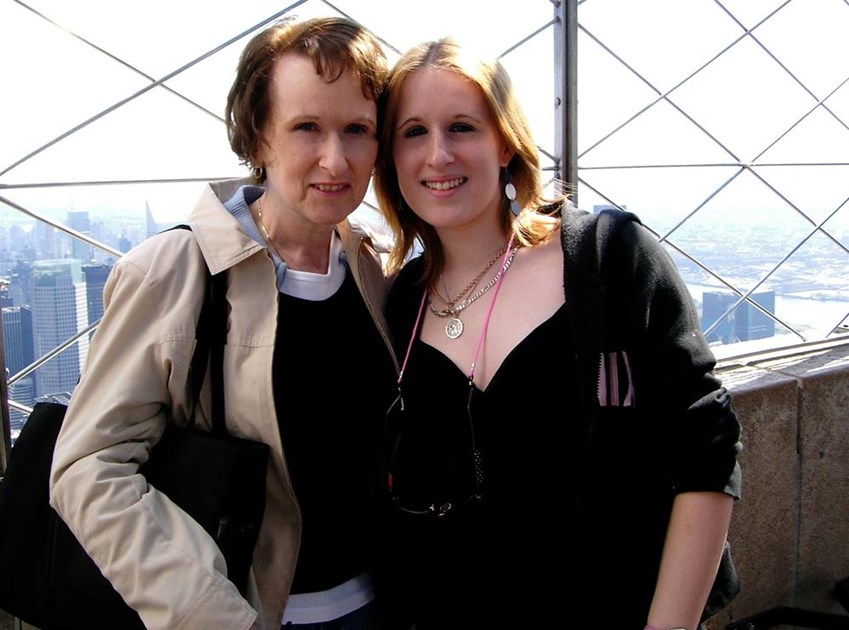 Karen Humphreys is fundraising for Cancer Research UK