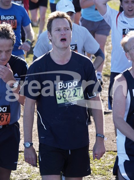 Andy Edge is fundraising for Cancer Research UK’s Bobby Moore Fund