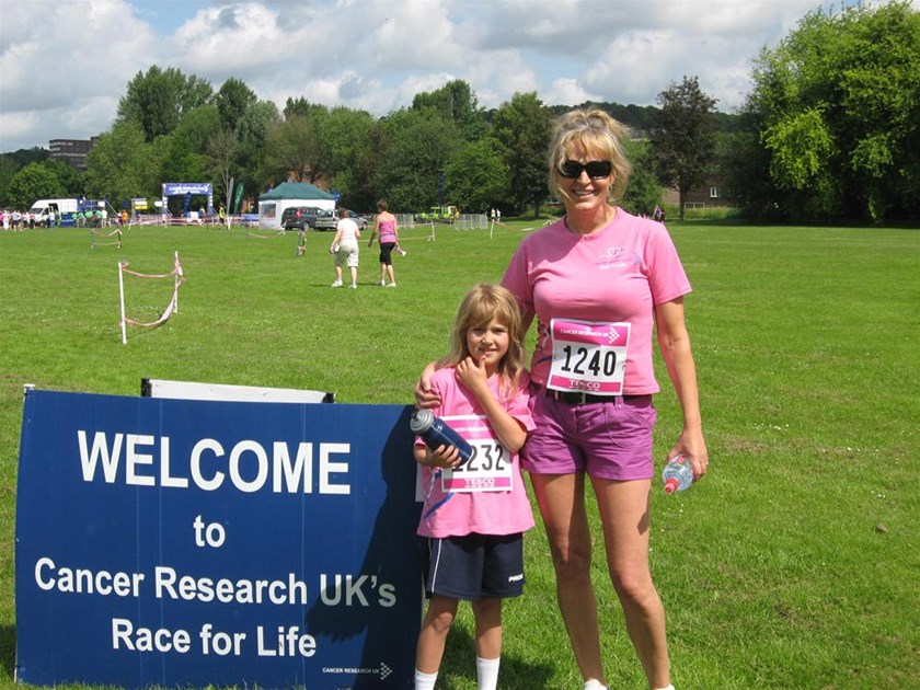 Tracy Moore is fundraising for Cancer Research UK