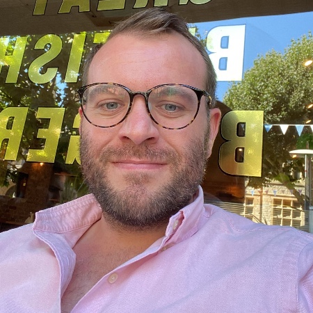 Alexander Trish is fundraising for Cancer Research UK
