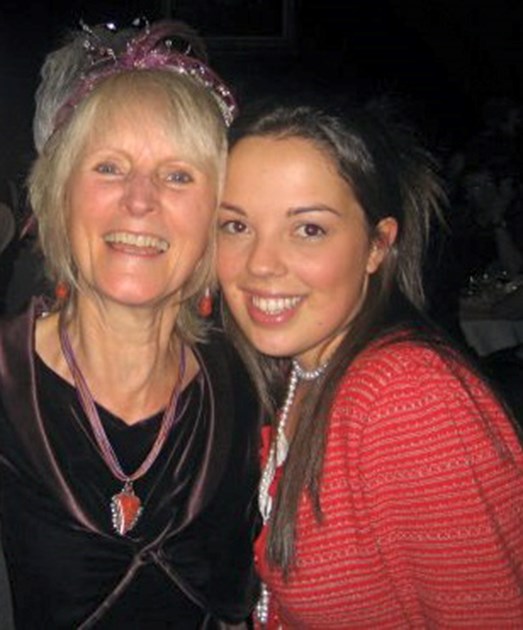 Naomi Baglin is fundraising for Macmillan Cancer Support