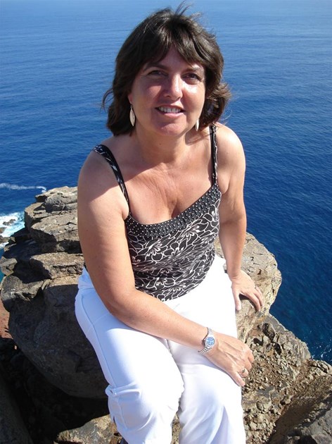 Deborah Crawford is fundraising for Cancer Research UK