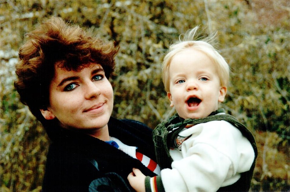 Alex Doffman is fundraising for Macmillan Cancer Support