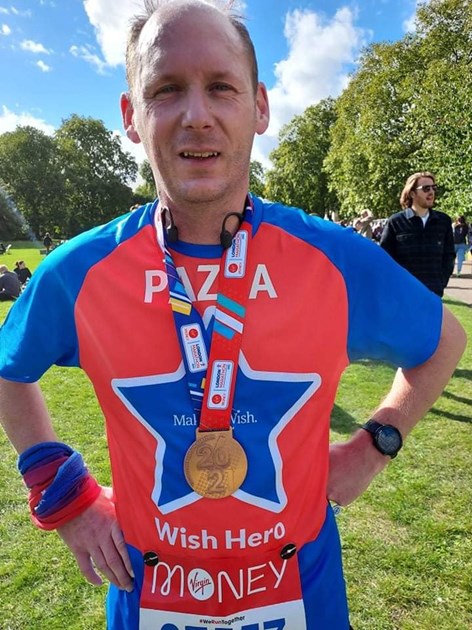 Lee Parrish is fundraising for Make-A-Wish Foundation UK