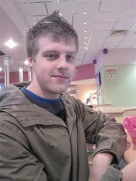 Andrew Barnaby is fundraising for Marie Curie