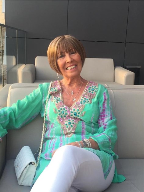 Elizabeth Sweeney is fundraising for Saint Francis Hospice