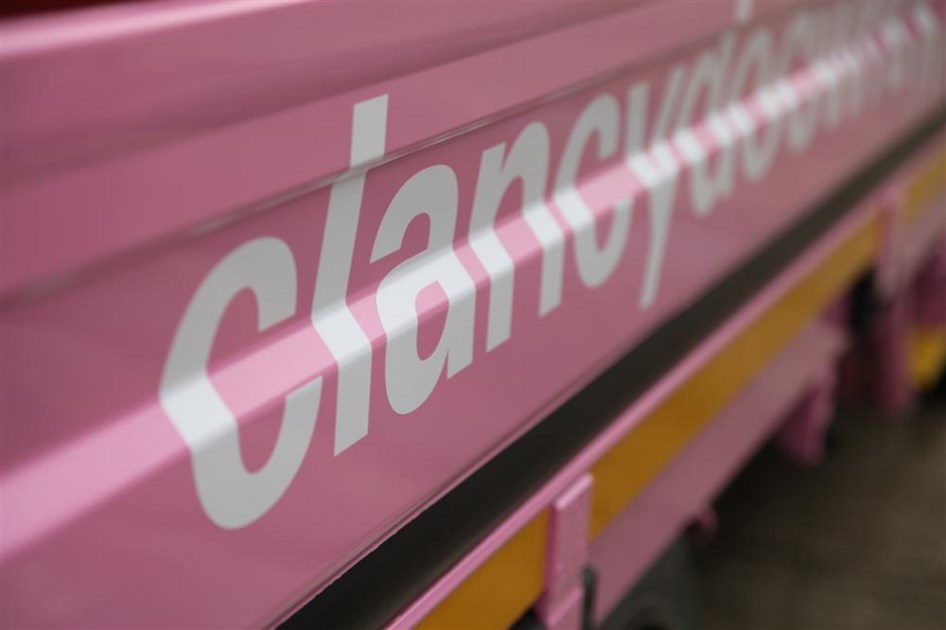 Clancy Docwra is fundraising for Cancer Research UK