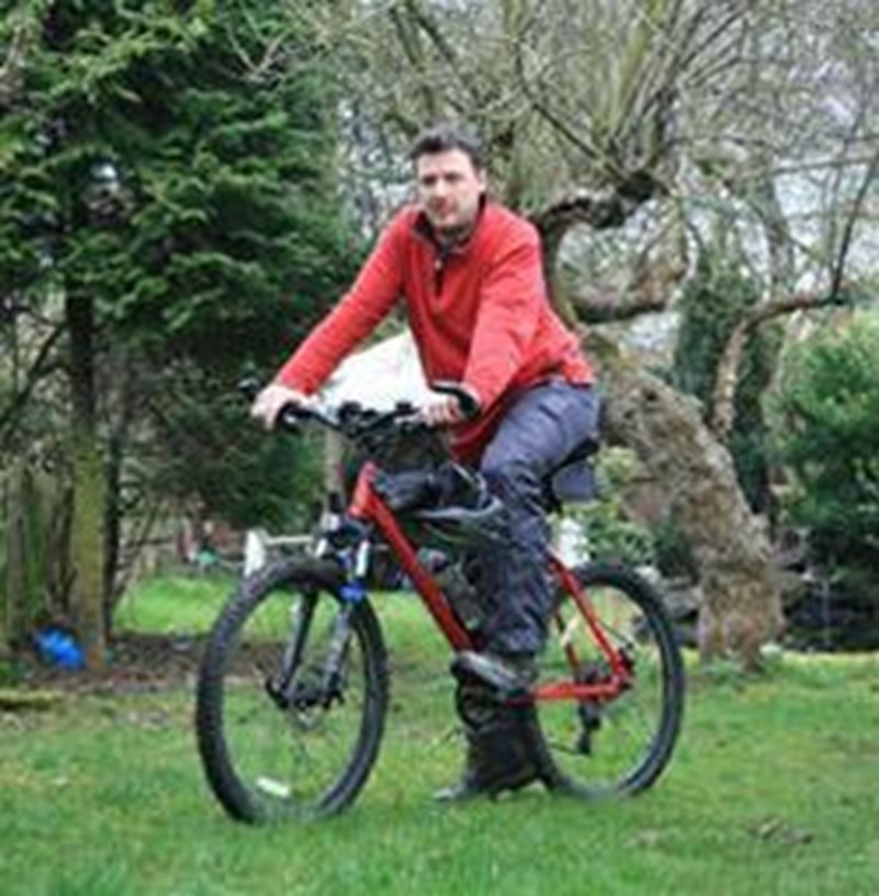 robert lander is fundraising for British Heart Foundation