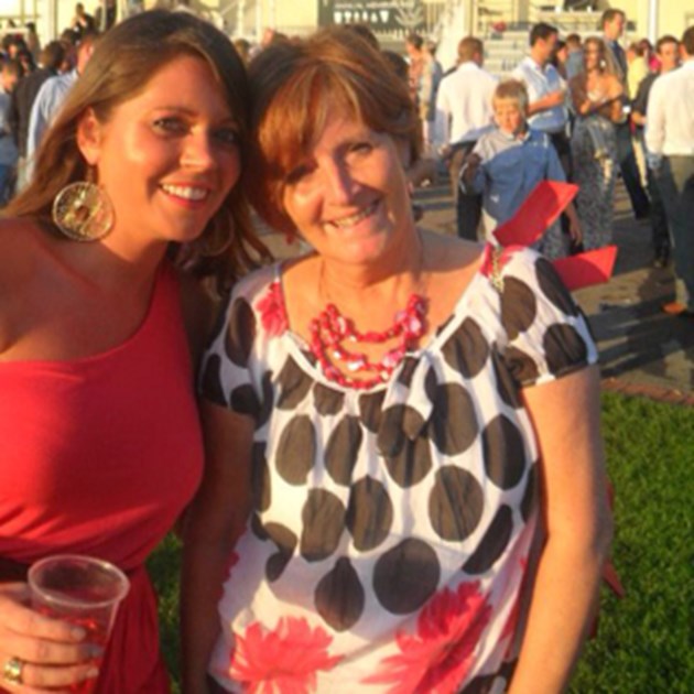 Debbie Davis is fundraising for Crohn’s & Colitis UK