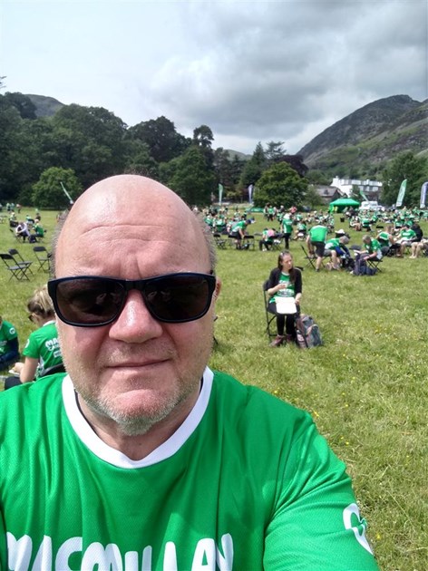 Andrew Macintyre is fundraising for Macmillan Cancer Support