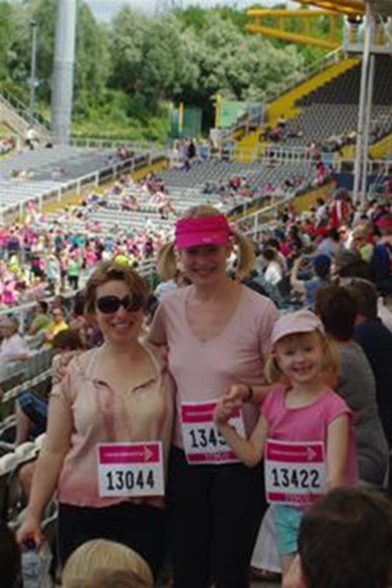 Stephen Tozer-Loft is fundraising for Cancer Research UK