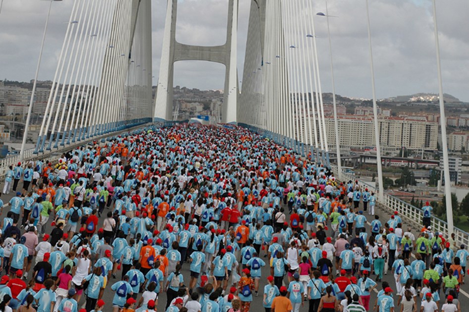 Daniel Hewson is fundraising for Mind