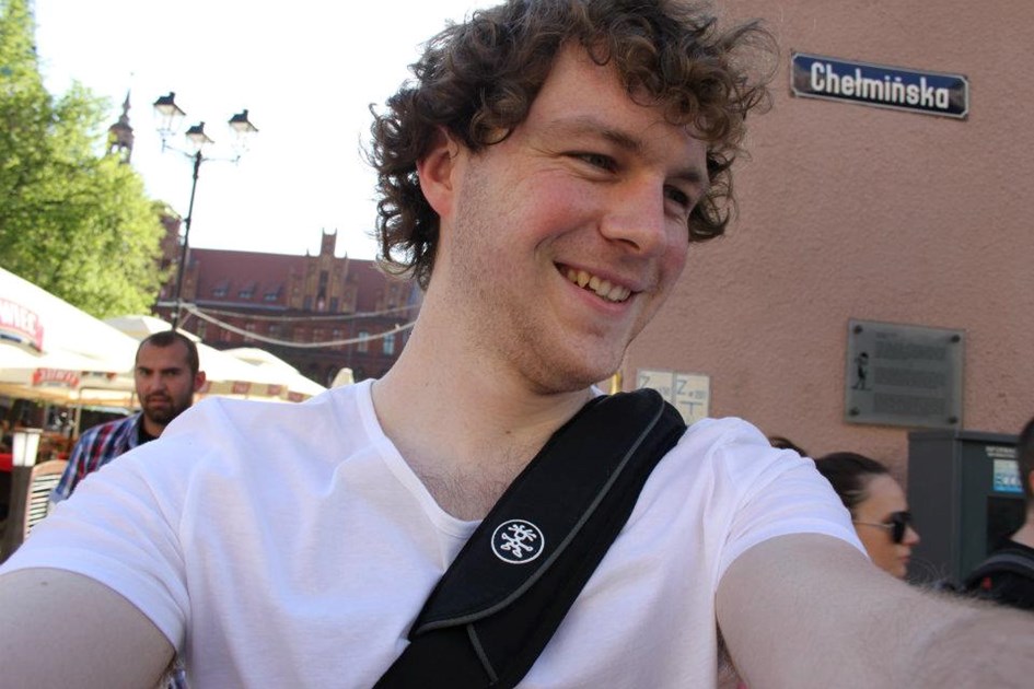 Kristopher Wisniewski is fundraising for Douglas Macmillan Hospice